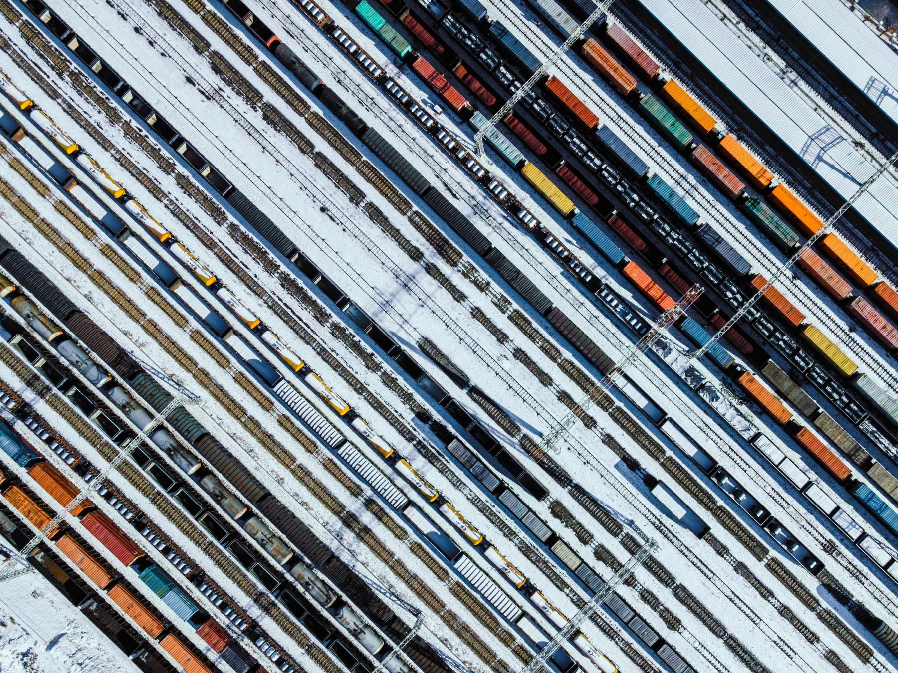 The World of Logistics Going Digital: Key to Efficiency in Freight and ...